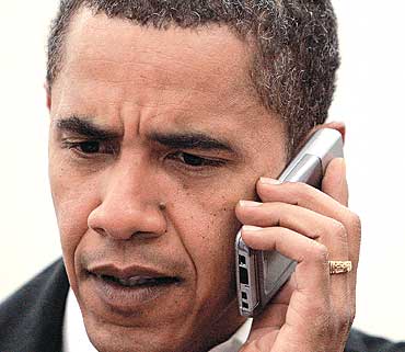 Electrospaces.net: How Obama's BlackBerry got secured