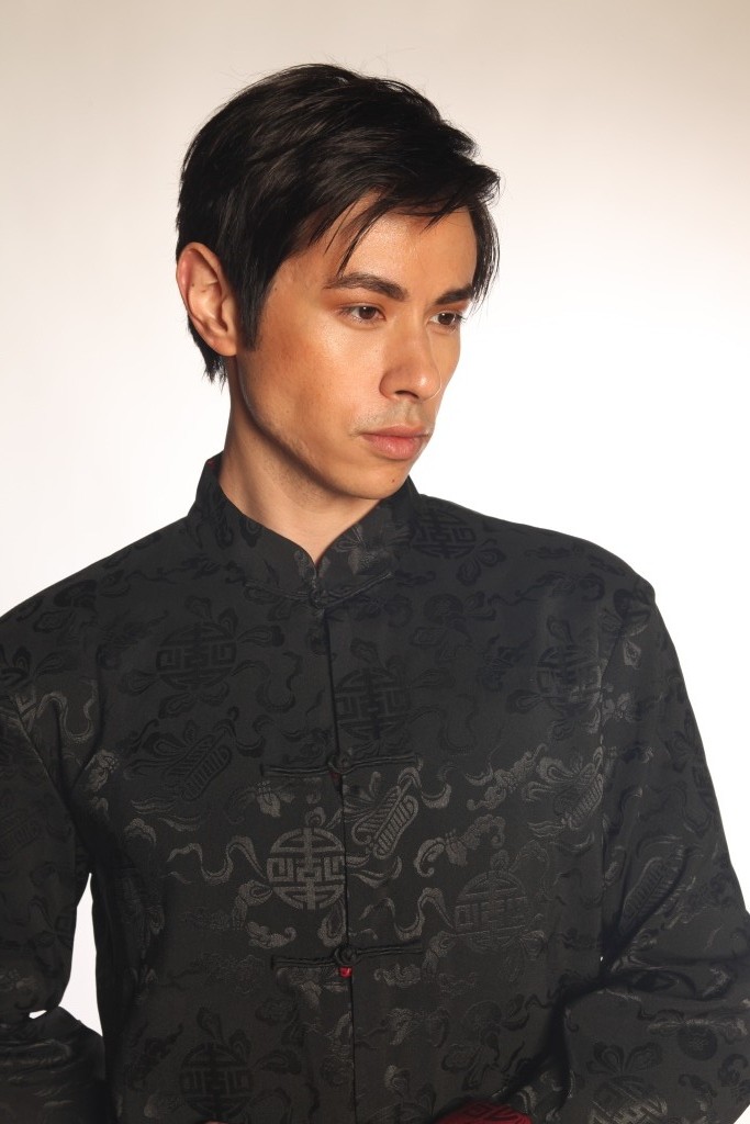 Carina's Books: Cinder Blog Tour: Prince Kai + Giveaway