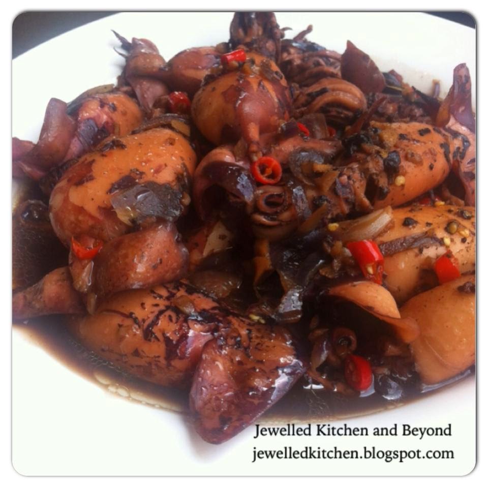 SPICY ADOBONG PUSIT