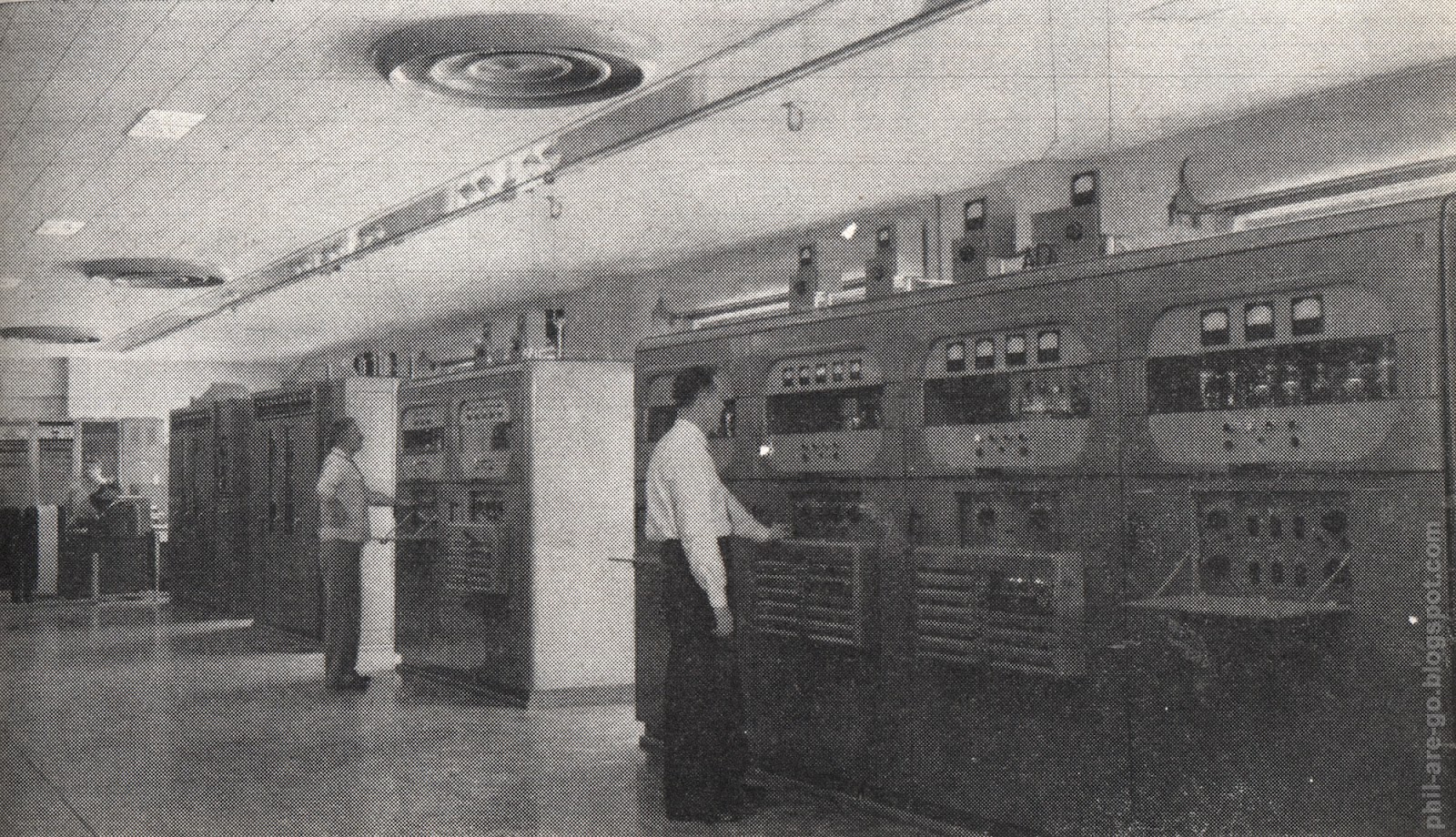 Phil Are Go!: Server Farm 1956