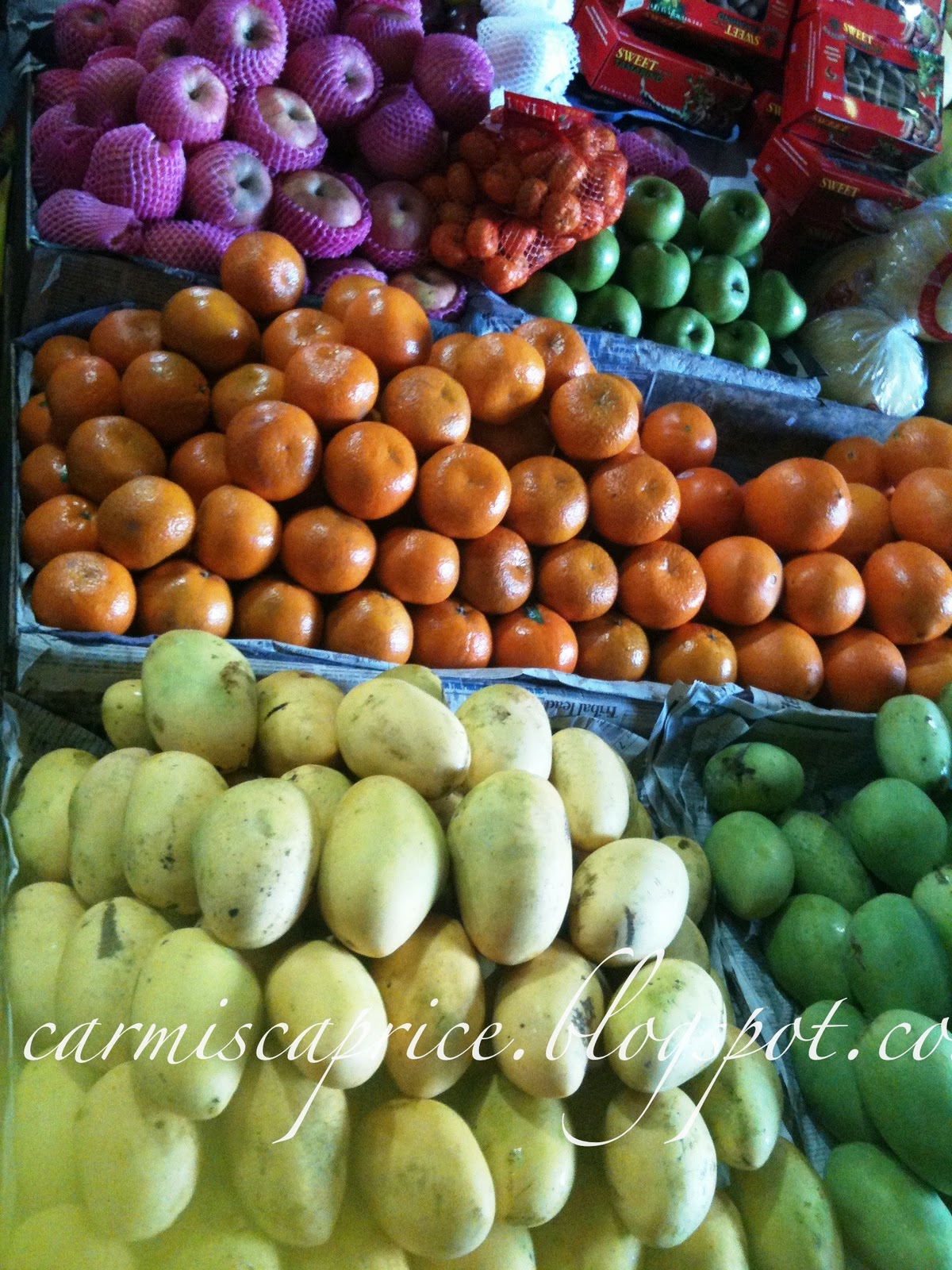 Carmi's Caprice: Mahogany Market in Tagaytay