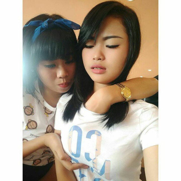 Di Ajak Mandi Bareng Nina Teman Lesbianku Cerita Dewasa907
