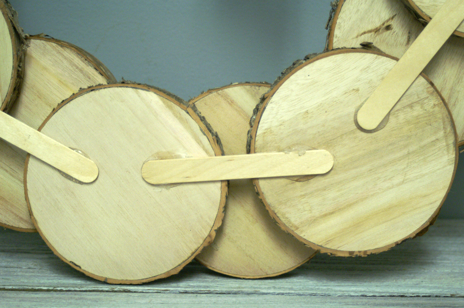 Ben Franklin Crafts and Frame Shop: DIY Wood Slice Welcome Wreath