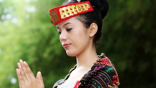 Keistimewaan Suku Batak dan Wisata Alam yang Indah - Heffri Hutapea Blog