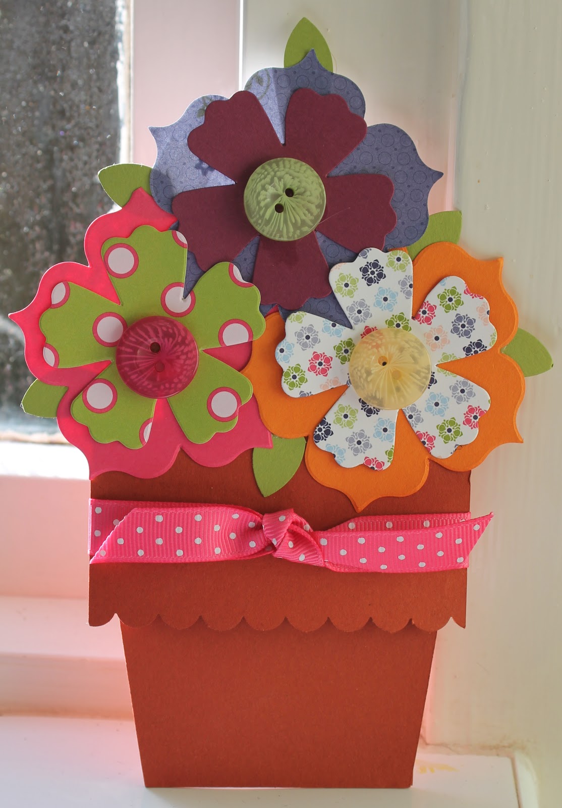 Stampin' Sarah!: Flower Pot Card