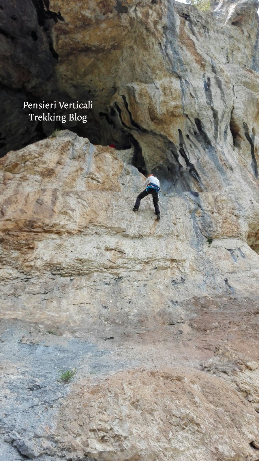 Pensieri Verticali: LA FALESIA JURASSIC PARK