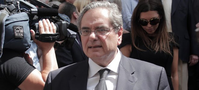 ΠΑΡΑΜΕΝΕΙ ΕΘΝΟΠΡΟΔΟΤΗΣ Ο ΑΝΔΡΕΑΣ ΑΝΔΡΙΑΝΟΠΟΥΛΟΣ: ΜΕ ΕΠΙΣΤΟΛΗ ΣΤΗΝ ...