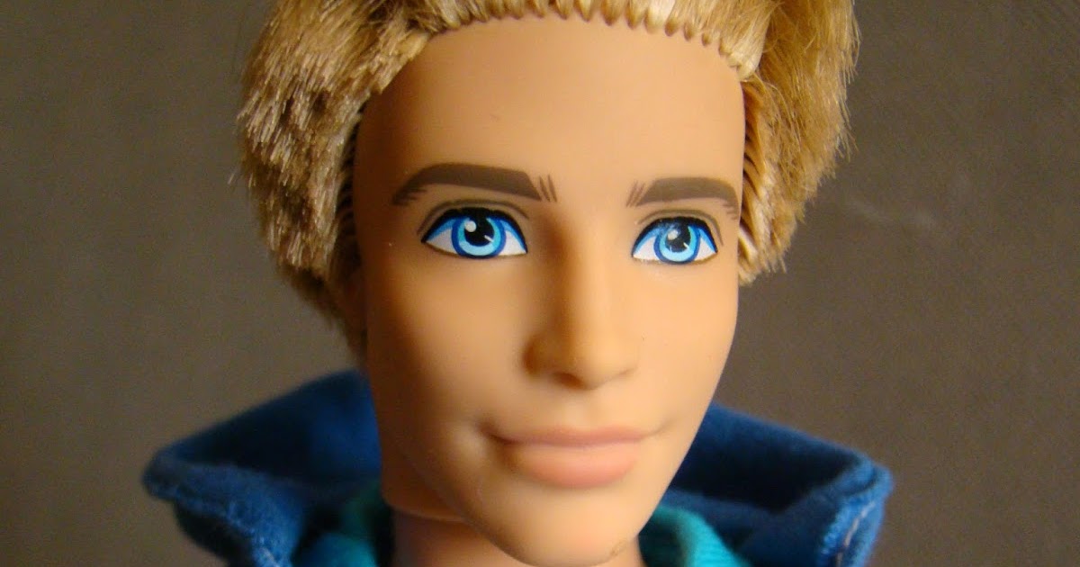 Ken Life in the Dreamhouse!