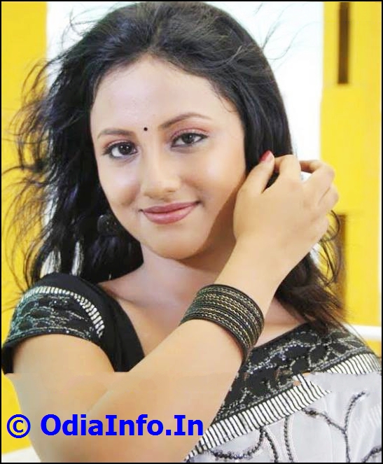 Odia Movies and Songs Online: Riya Dey Odia Actress Real Life Hot And ...