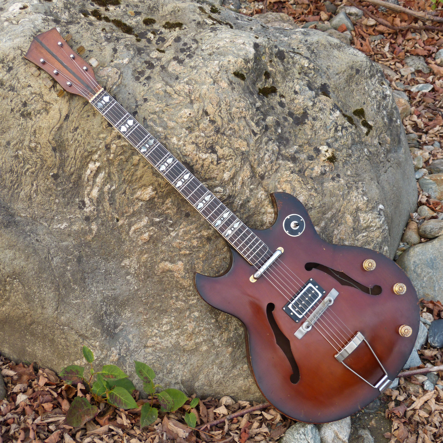 1960s Hofner Ambassador-style Hollowbody Electric Guitar (Modified)