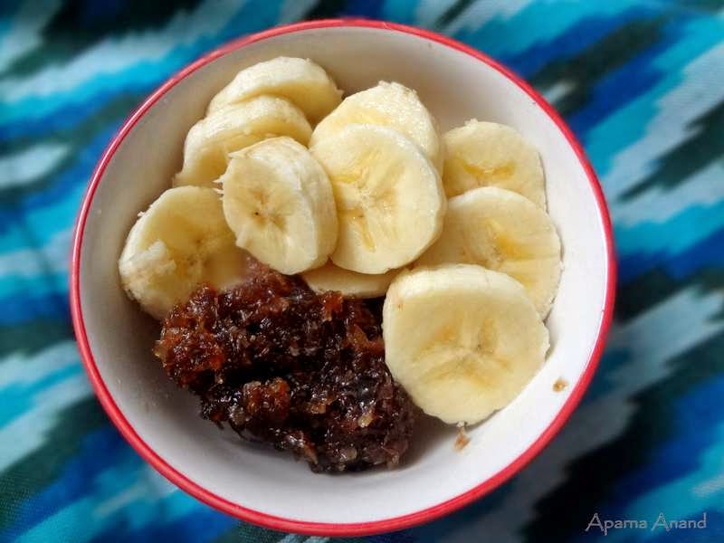 Food-Home-Living: Summer Special | Banana Gulkand Milkshake