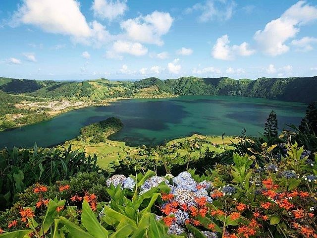 Turismo y Rutas: Las Islas Azores 1. Un archipiélago único y diverso en ...