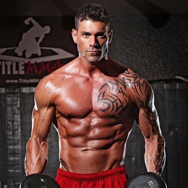 Olly Foster - Male Fitness Model | Bodybuilding and Fitness Zone