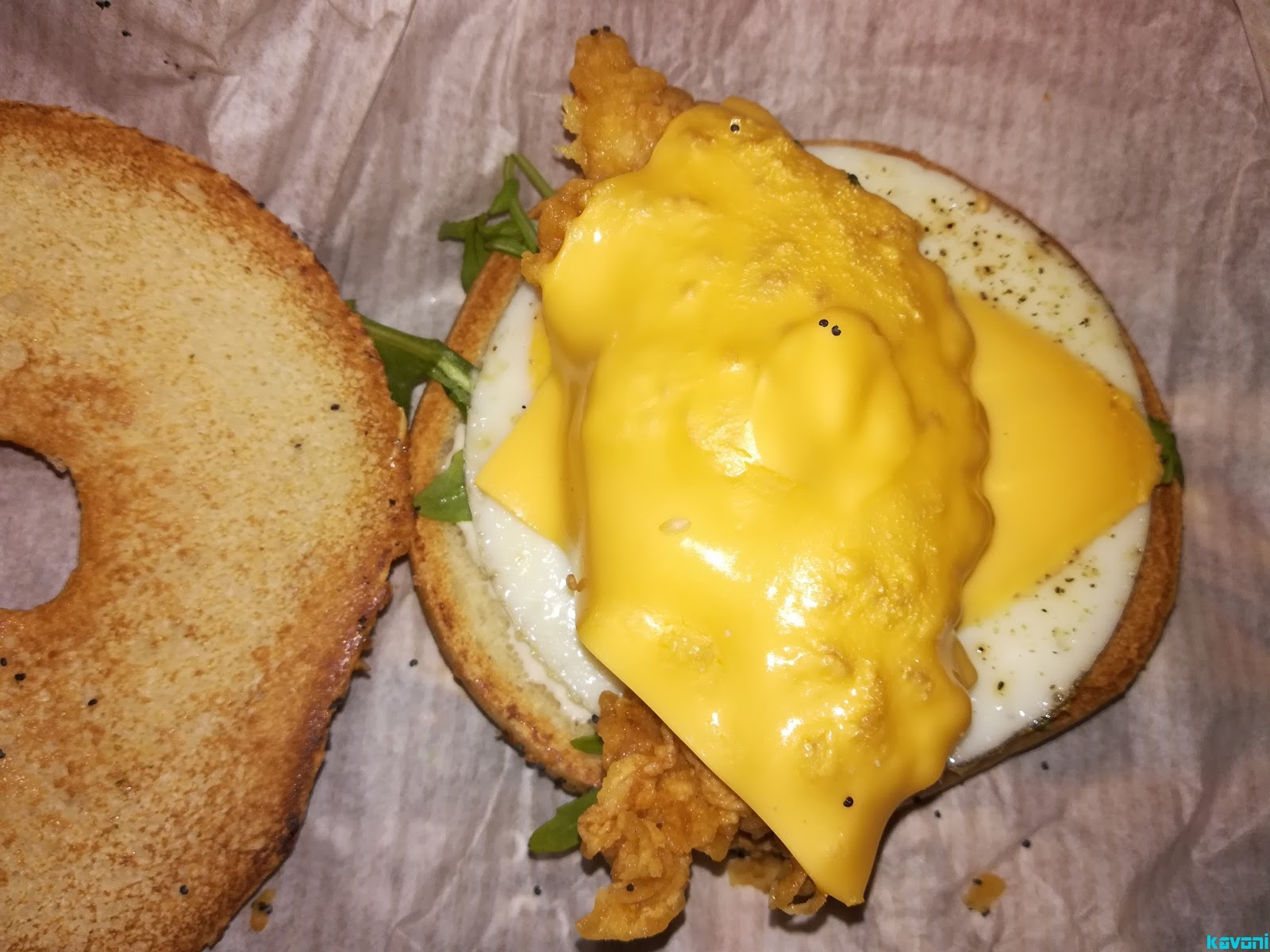 kavoniho žrádlo: Snídaňový bagel s vajíčkem a sýrem, KFC