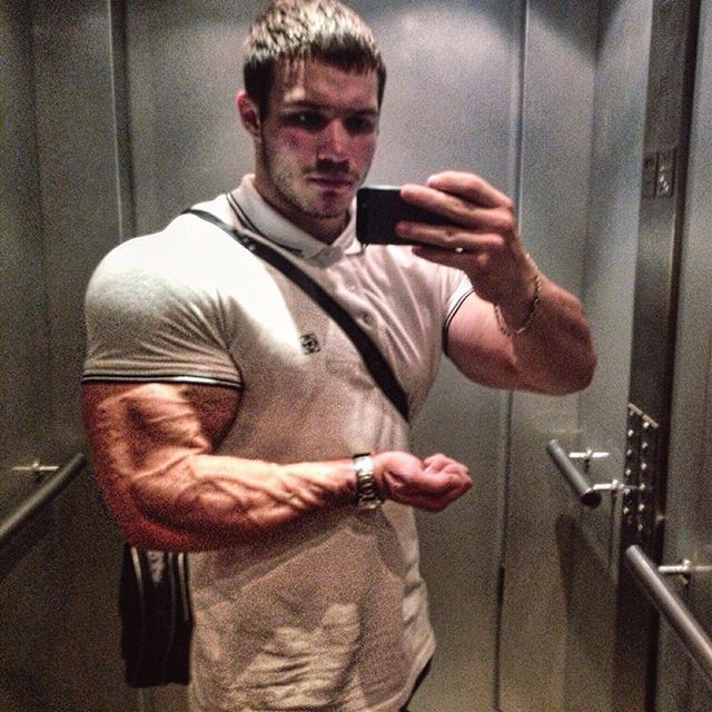 the beauty of male muscle: Max