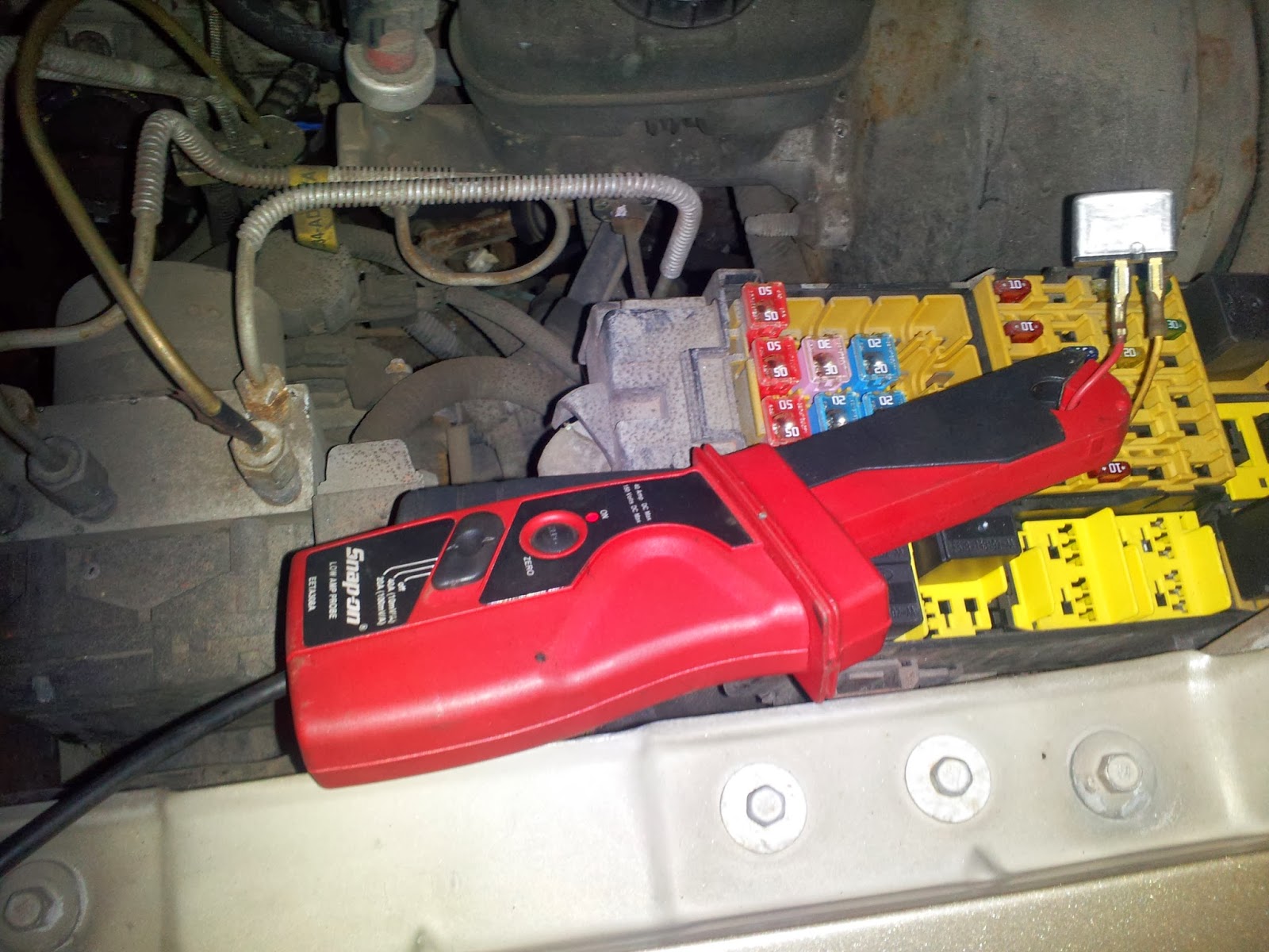 Autotechtitude: Fuse 41 Ford Ranger