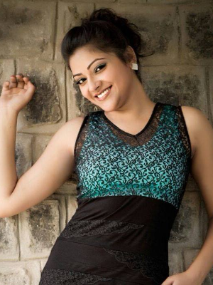 Abhirami Latest Updates, Gallery, Wiki, Affairs, Contact Info, Biodata ...
