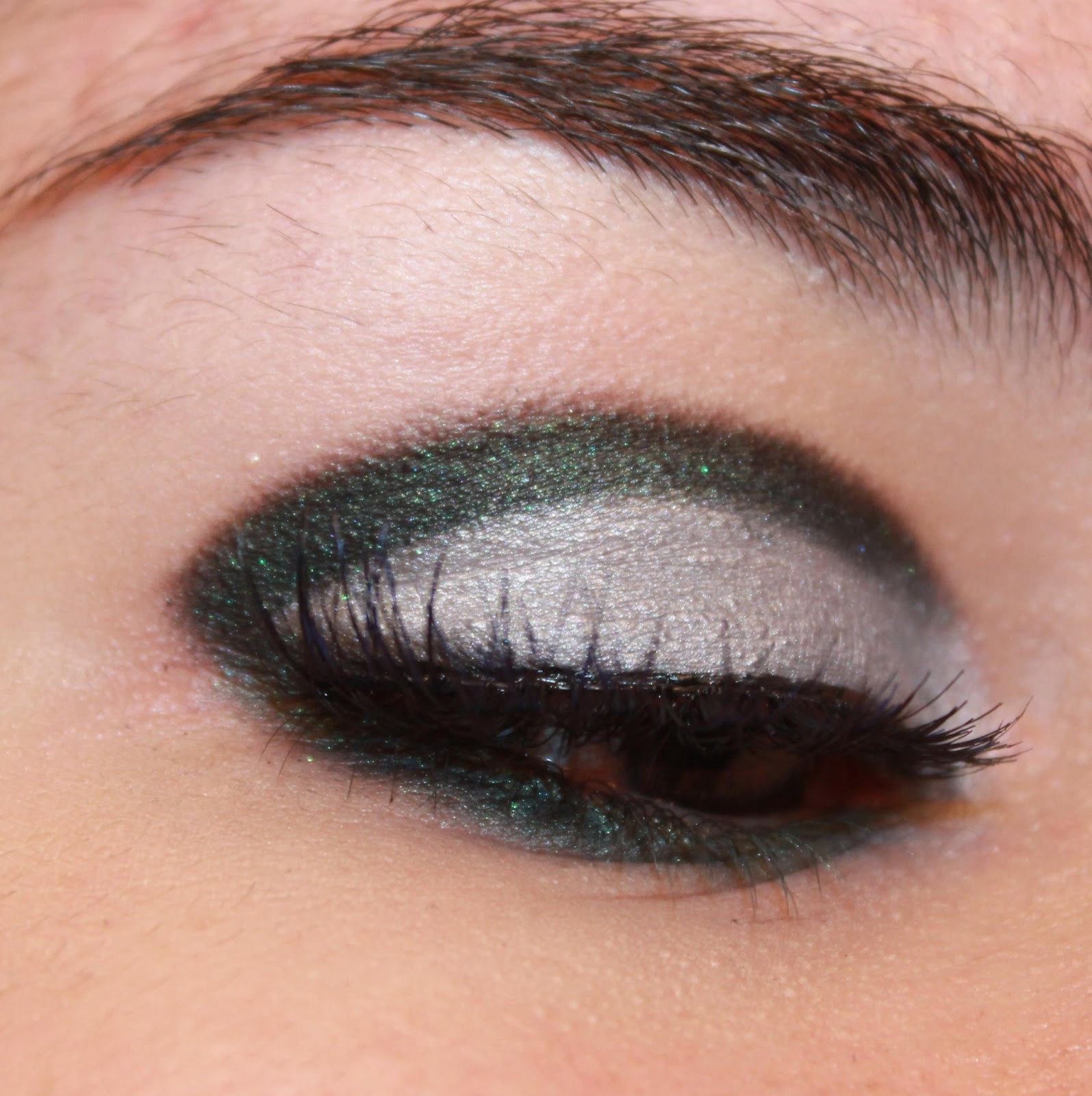 The Dark Side of Beauty: Tutorial: Lingered in Twilight (Ft. Shiro ...