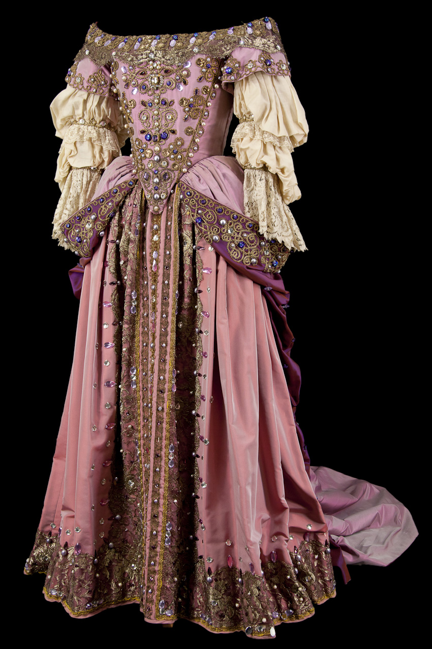 Pin by Cedambro on clothing 1650 - 1720 | 17th century fashion ...