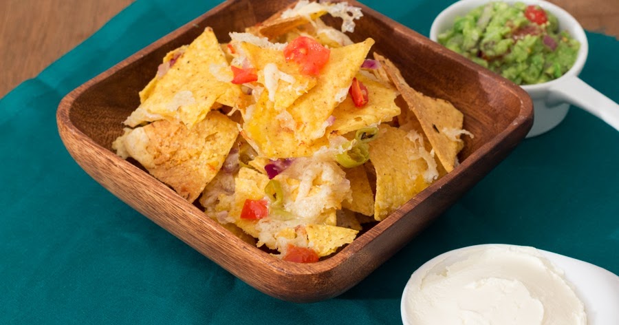 Nachos - Cooking with Diana