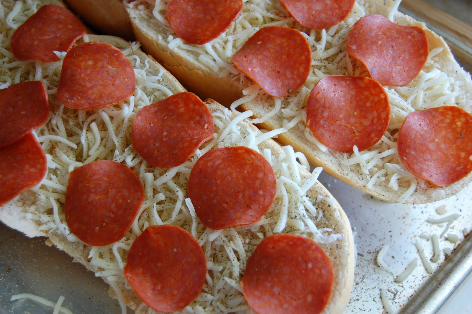 Food, Fun & Life: Easy Pizza Bread