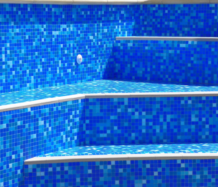 Laticrete Conversations Swimming Pools