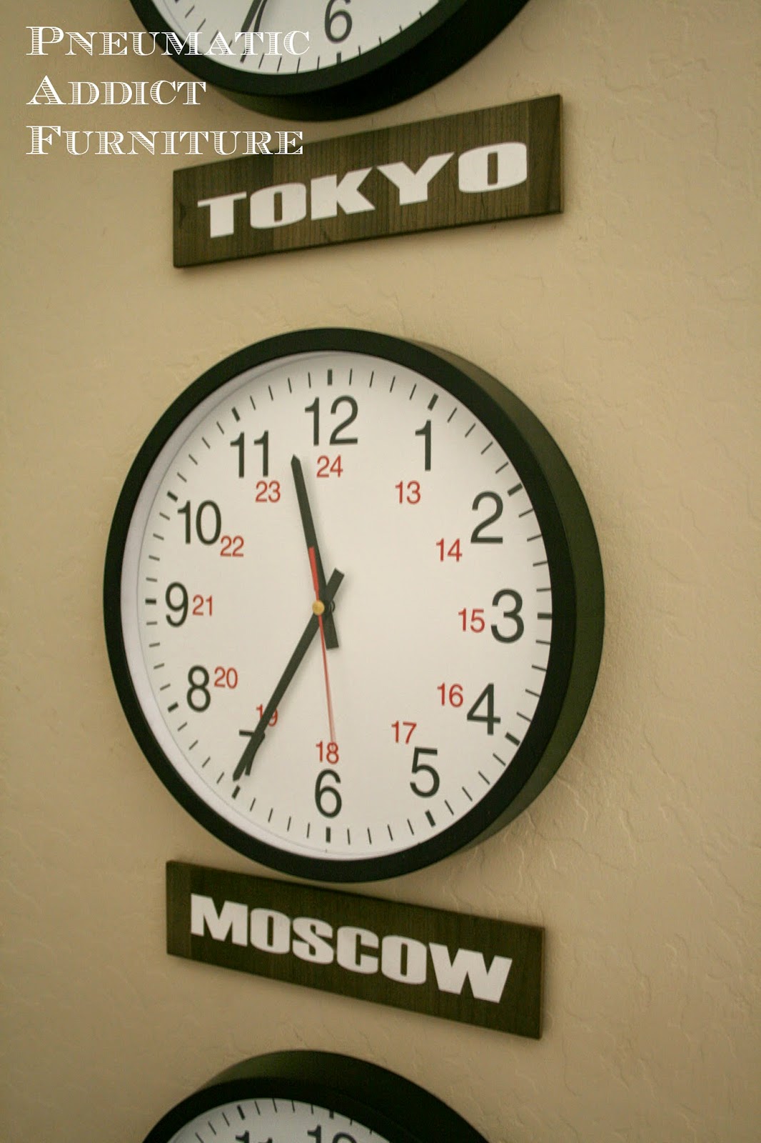 What Time Is It In Moscow?: Time Zone Clock Art | Pneumatic Addict