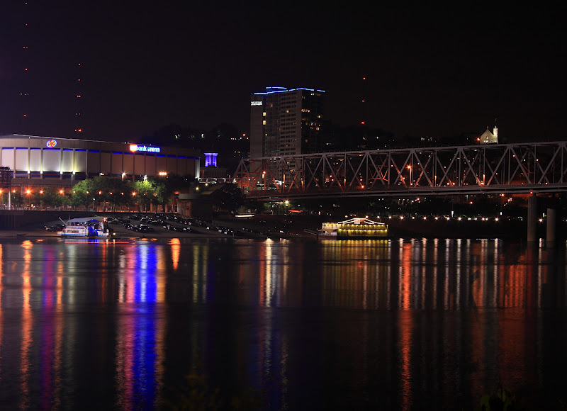 In and Around Northern Kentucky: Visiting Riverside Drive