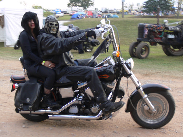 Motoblogn: Biker Halloween Costumes