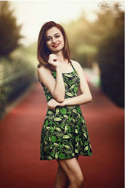 Contoh Pose Foto Yang Keren ~ BFUP