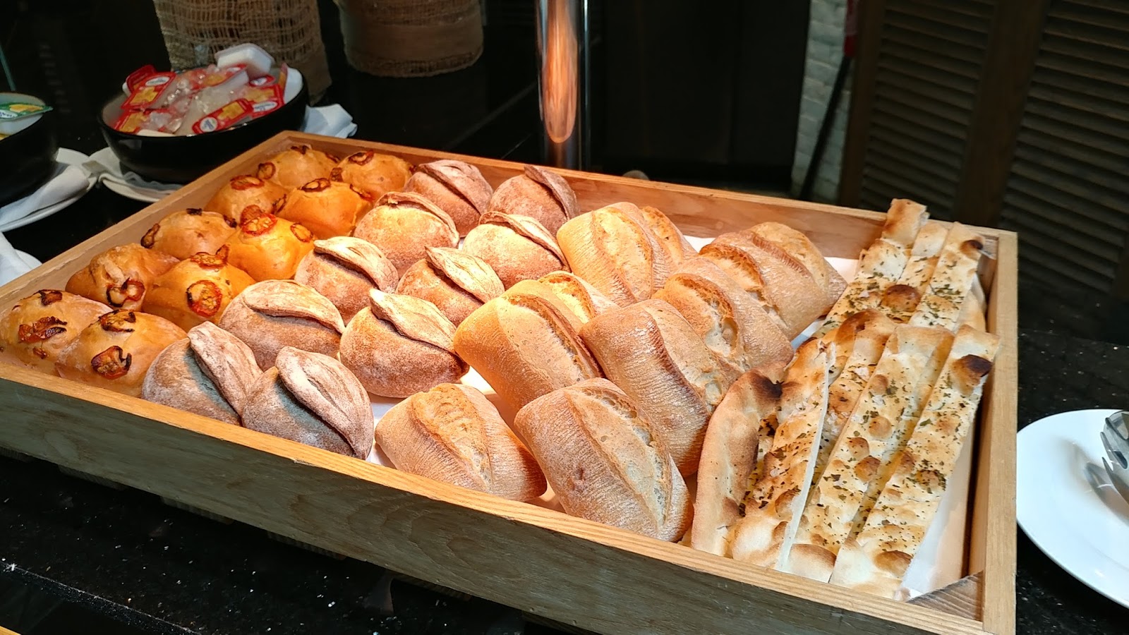 SuMMeR LoVes To Eat! Singapore Food Blog: Semi-Buffet Lunch at Ash ...