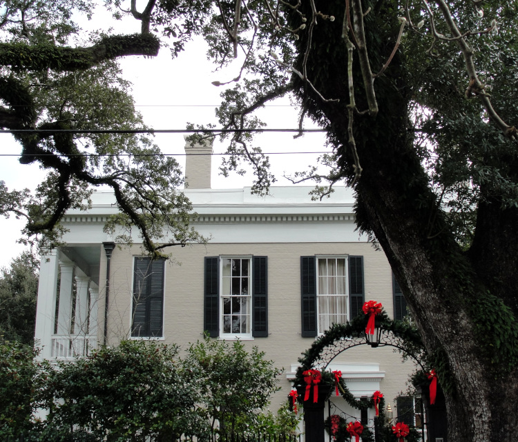 Star of the East: New Orleans: Garden District and Cemeteries
