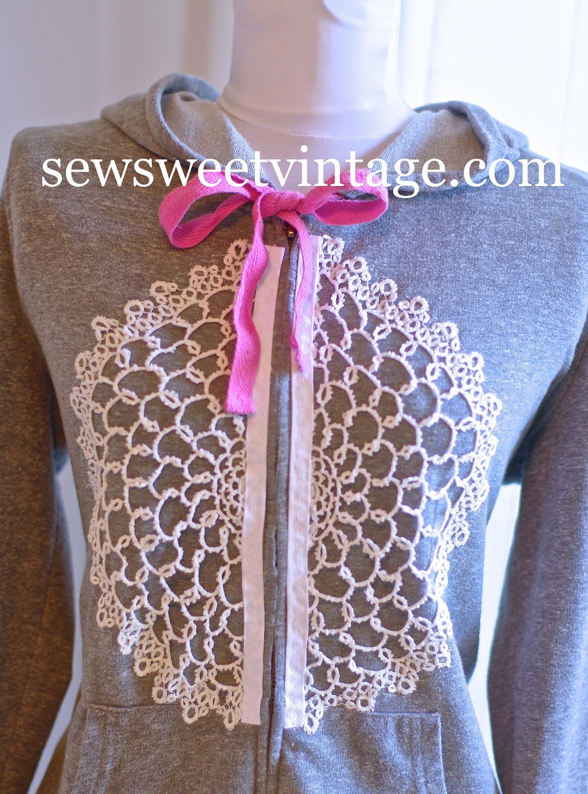 Sew Sweet Vintage: DIY doily jacket refashion