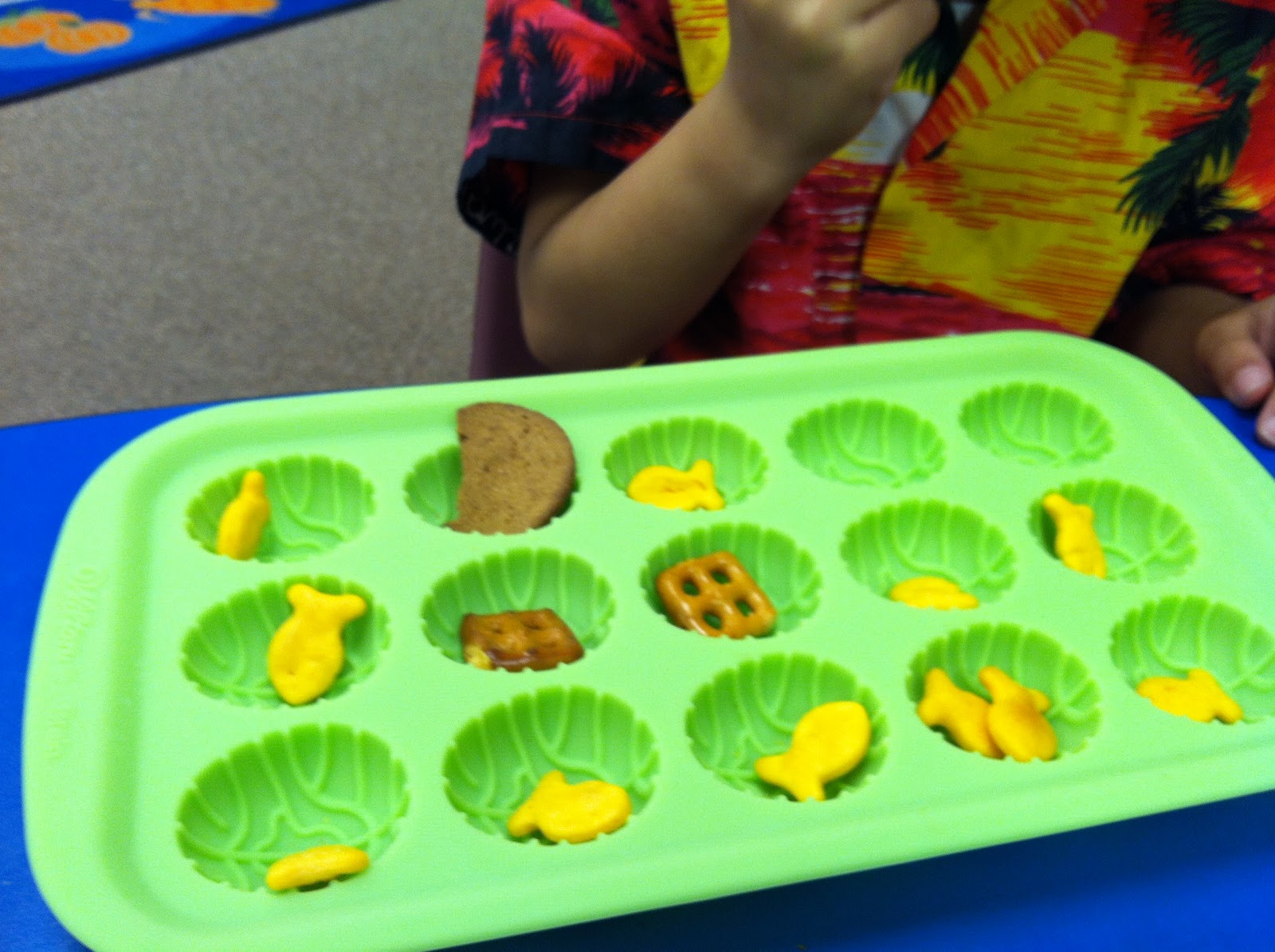 Fun Snacks 4 Kids: Fine Motor Snack Time