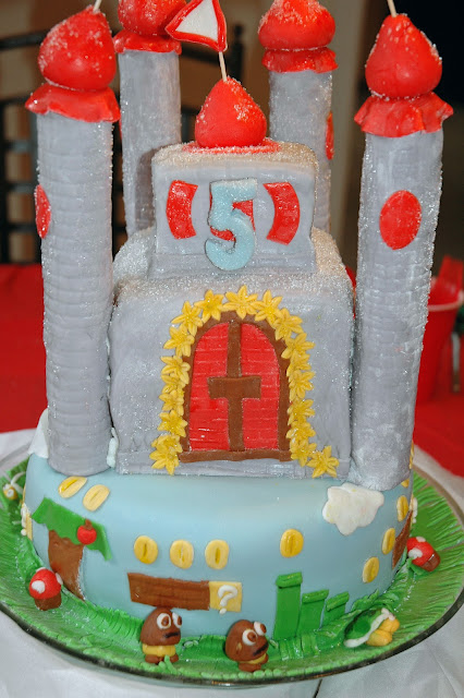 HBG Sweets: Super Mario/Princess Peach Birthday Cake