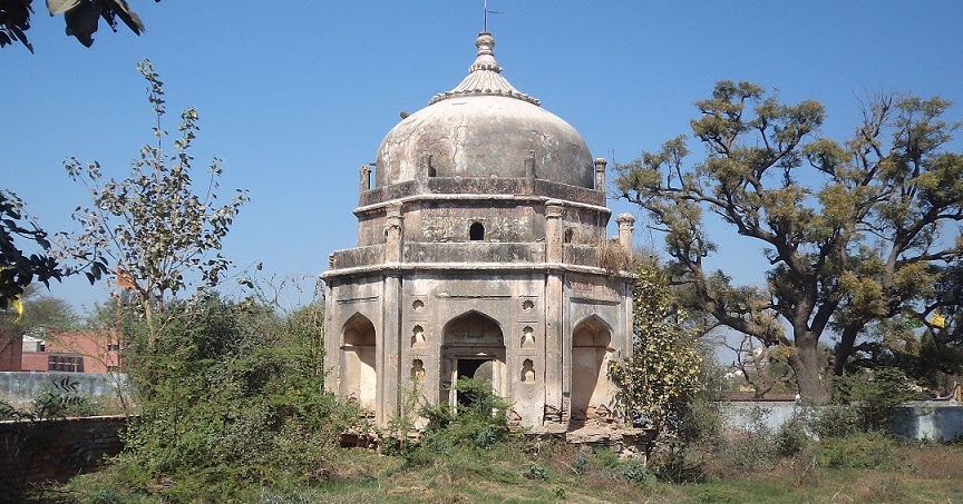 Heritage of Haryana: Another old baoli (bawdi) at Naranul.