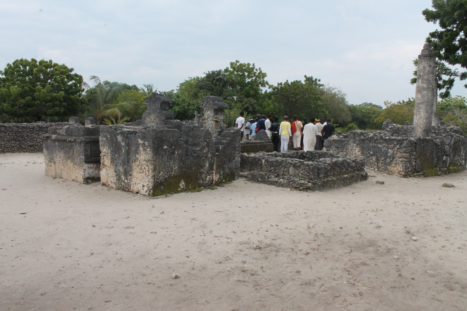 KAOLE RUINS IN BAGAMOYO ~ miafrika