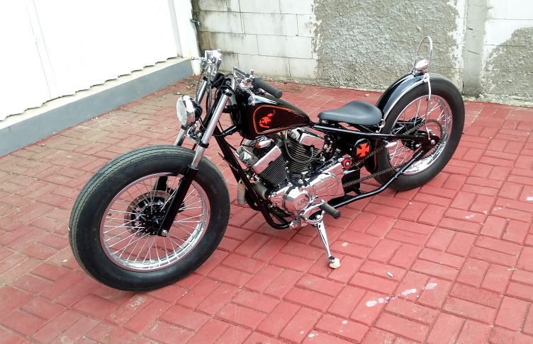 Victorious Custom Works: Kaisar Ruby 250 _ Chopper