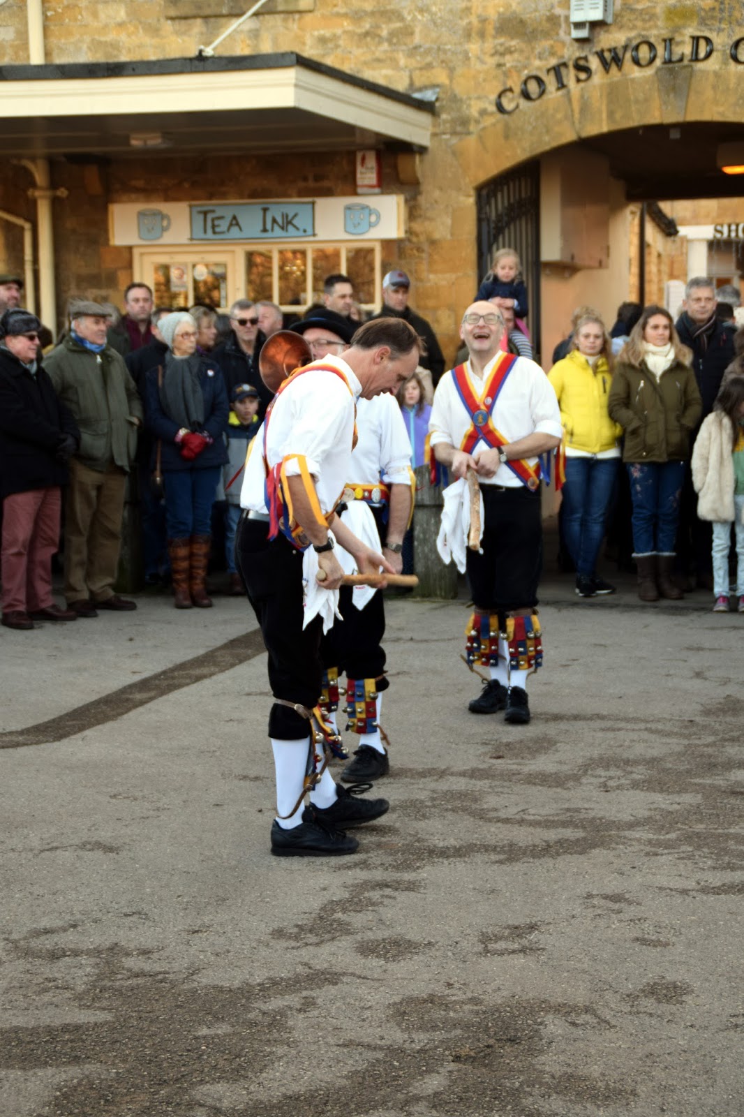 Enjoy your time with beautiful places: Morris dance - a traditional ...