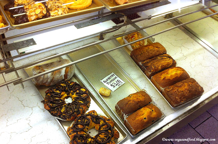 Diamond Bakery - Los Angeles - Vegas and Food