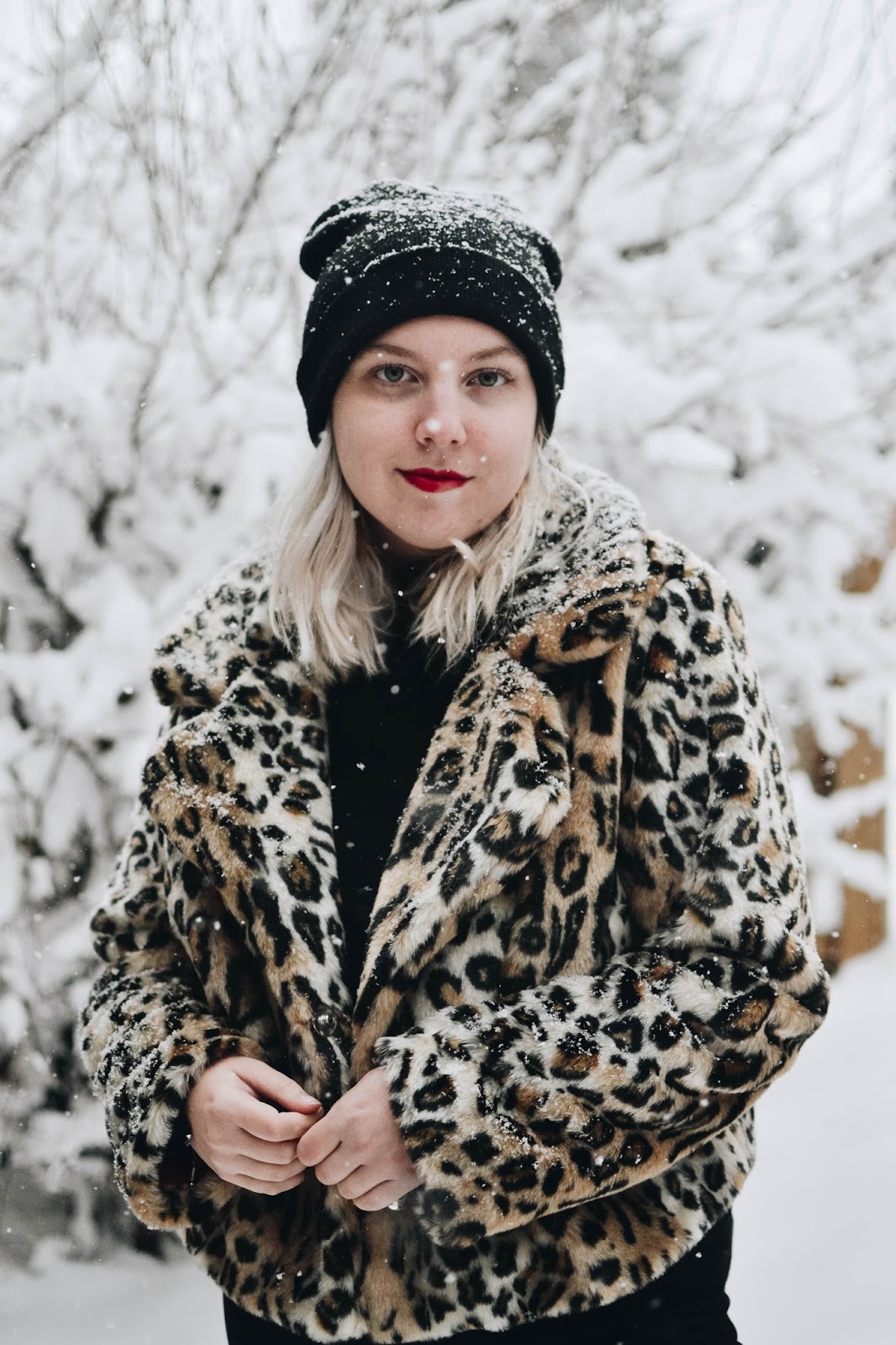 Let It Snow Wear She s Gone let-it-snow-wear-she-s-gone