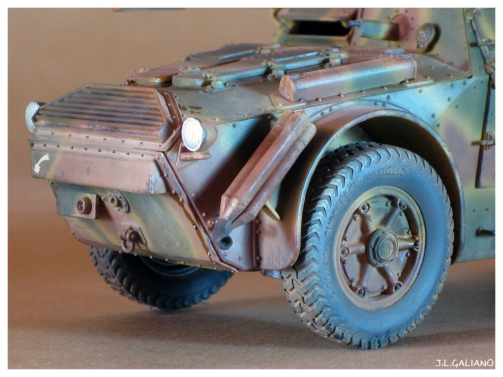 ModelMilitaria: AUTOBLINDA AB 43