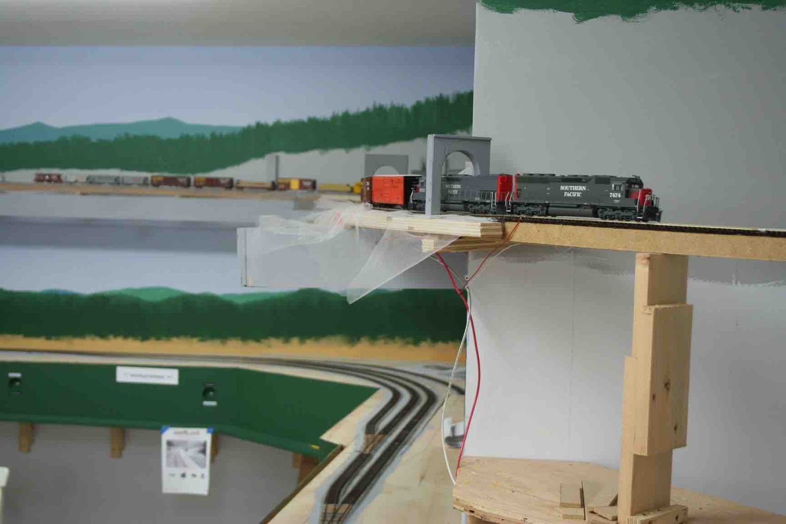 Southern Pacific Cascade Line: THE RAILROAD AT YEAR FIVE