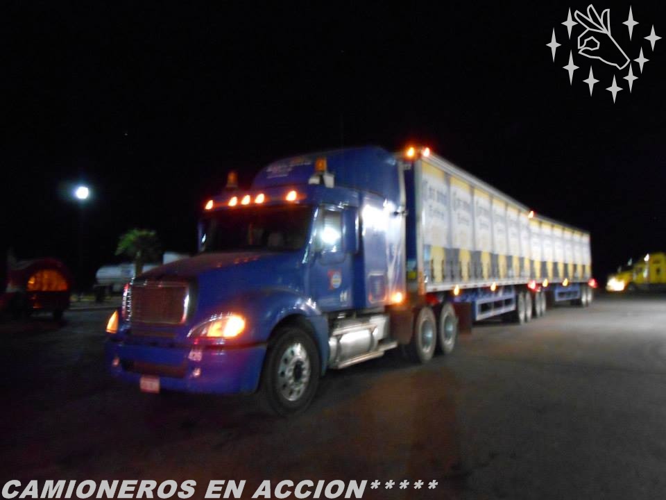 CAMIONEROS EN ACCION*****: MES MAYO.