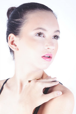 Clara Torres - Por Emerson Muniz | Fashion Spoiler