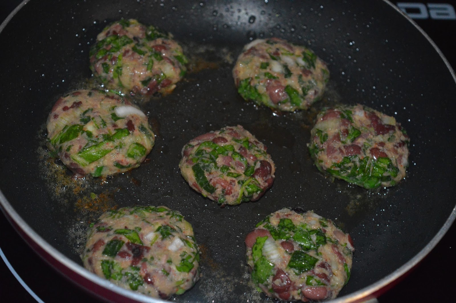 exotic-n-easy cooking: Rajma Palak Cutlet (Red Kidney bean Spinach Cutlet)