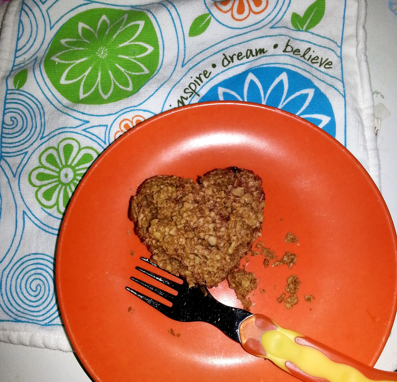 Divine Cherry Yogurt Snack Bars!