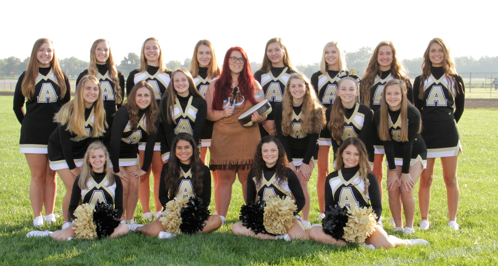 Meet the teams: Cheerleading