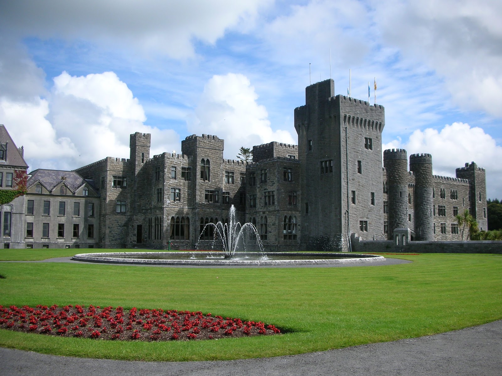 Clifden - Cong - Ashford Castle - Clonmacnoise - Fore (275 km) - The ...