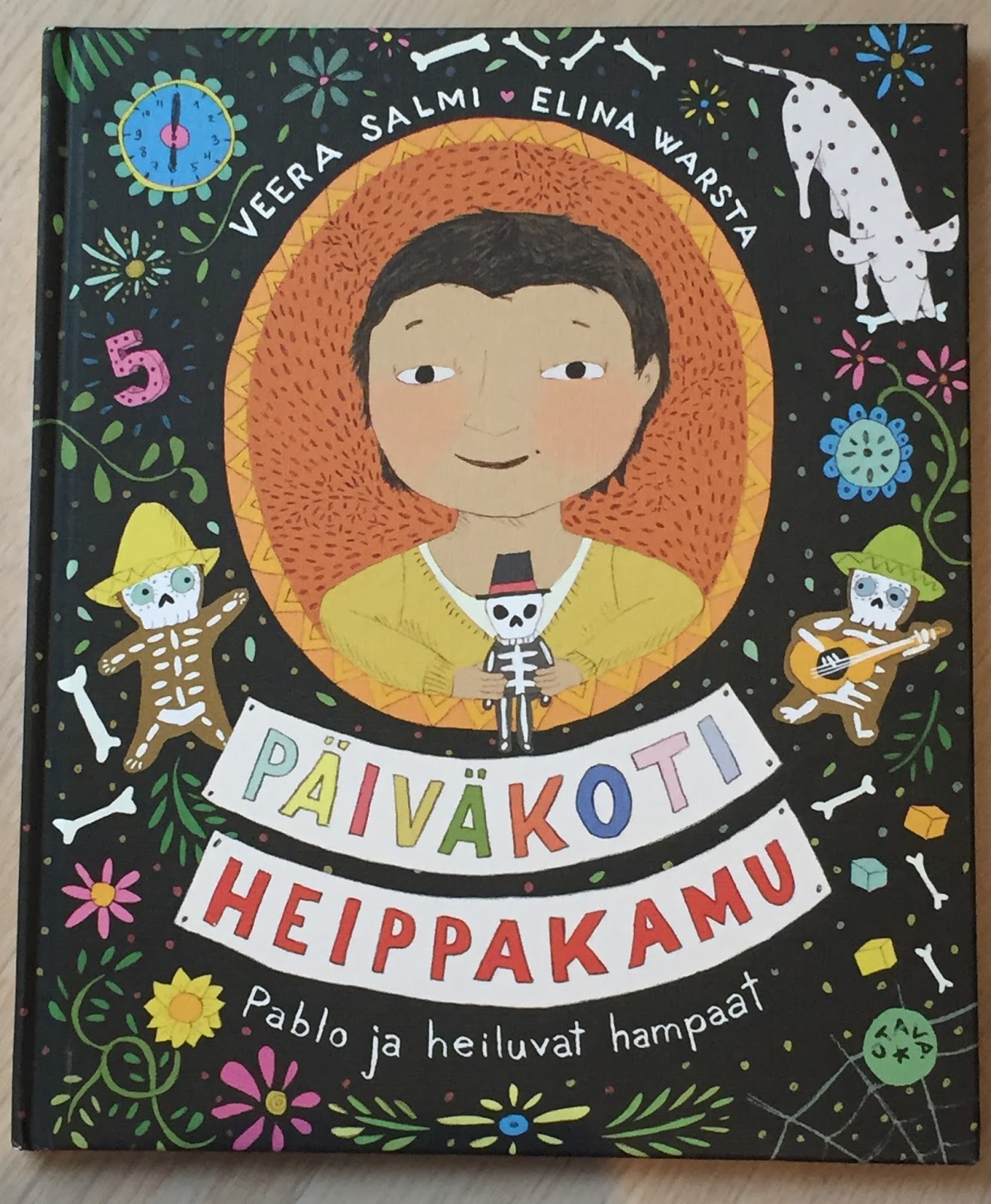 Luetaanko tämä?: Päiväkoti Heippakamu - Pablo ja heiluvat hampaat